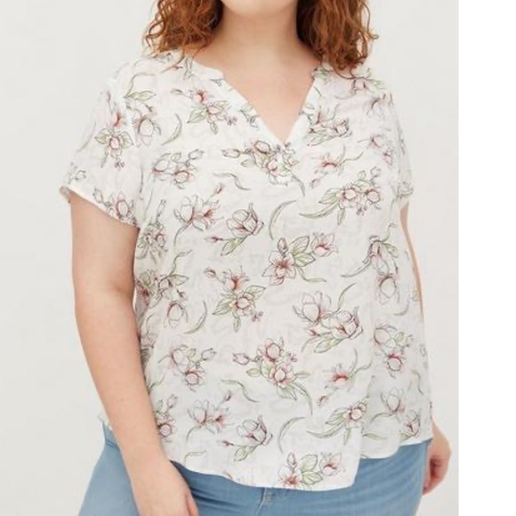 torrid | Tops | Torrid Hilow Blouse Disney Mulan Mushu Floral | Poshmark